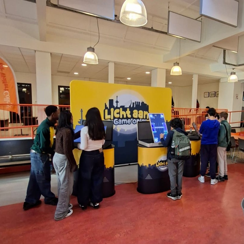 Home - Wolfert College